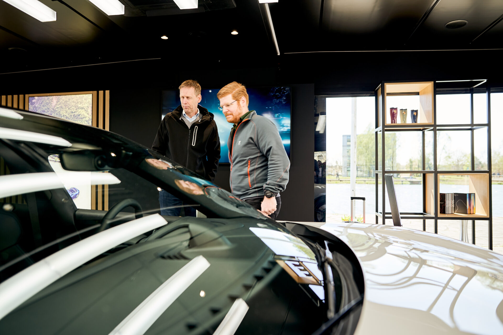 Porsche Mobile Showroom Eindhoven Netherlands - Eventrent